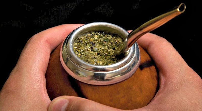 Cómo curar el mate en tres materiales diferentes